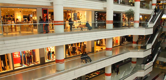 Kares AVM /Outlet - Endeksa